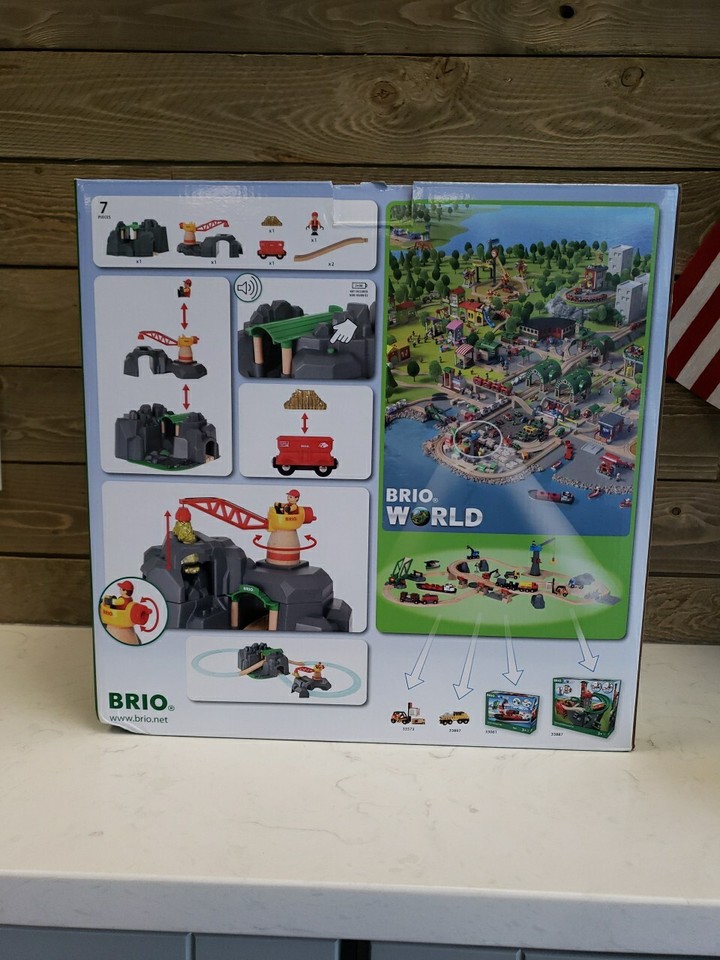 Brio 33889 Crane & Mountain Tunnel 3+ NEW Action Sound Manual Mine Gold ...