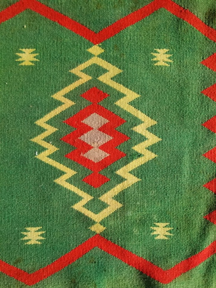 Vintage Navajo Handwoven Beautiful Native American Rug Carpet 55x51 cm ...