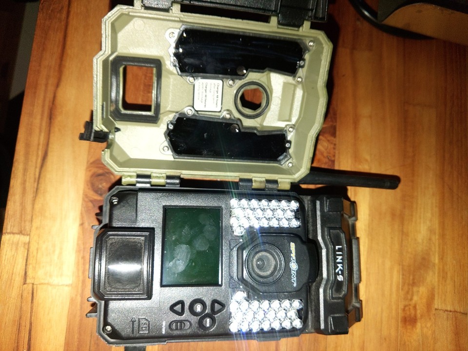 Spypoint Link-S Cellular Hunting Trail Camera No SIM Card Still Takes ...