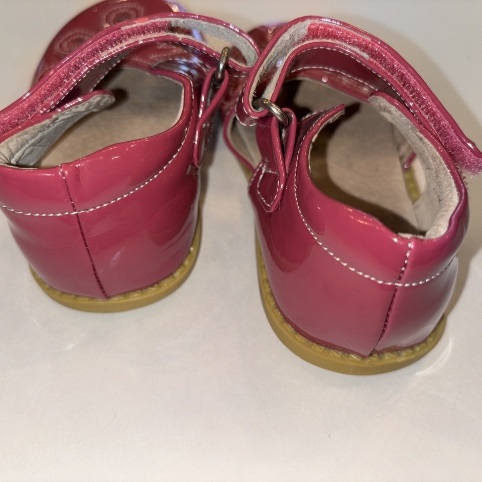 EUC Livie and Luca Fuschia Petal Mary Jane Shoes, Toddler Size 7 | eBay
