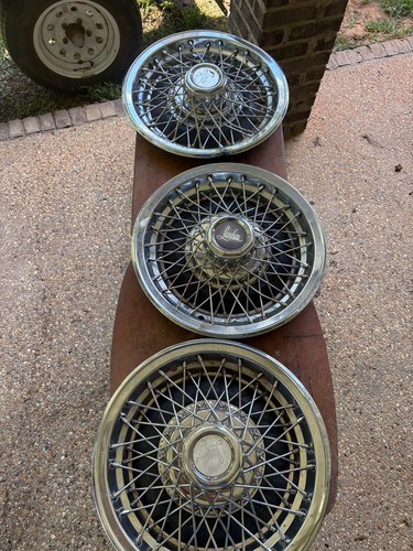 Chevrolet 78-80’s OEM 15” Vintage Wire Spoke hubcaps | eBay