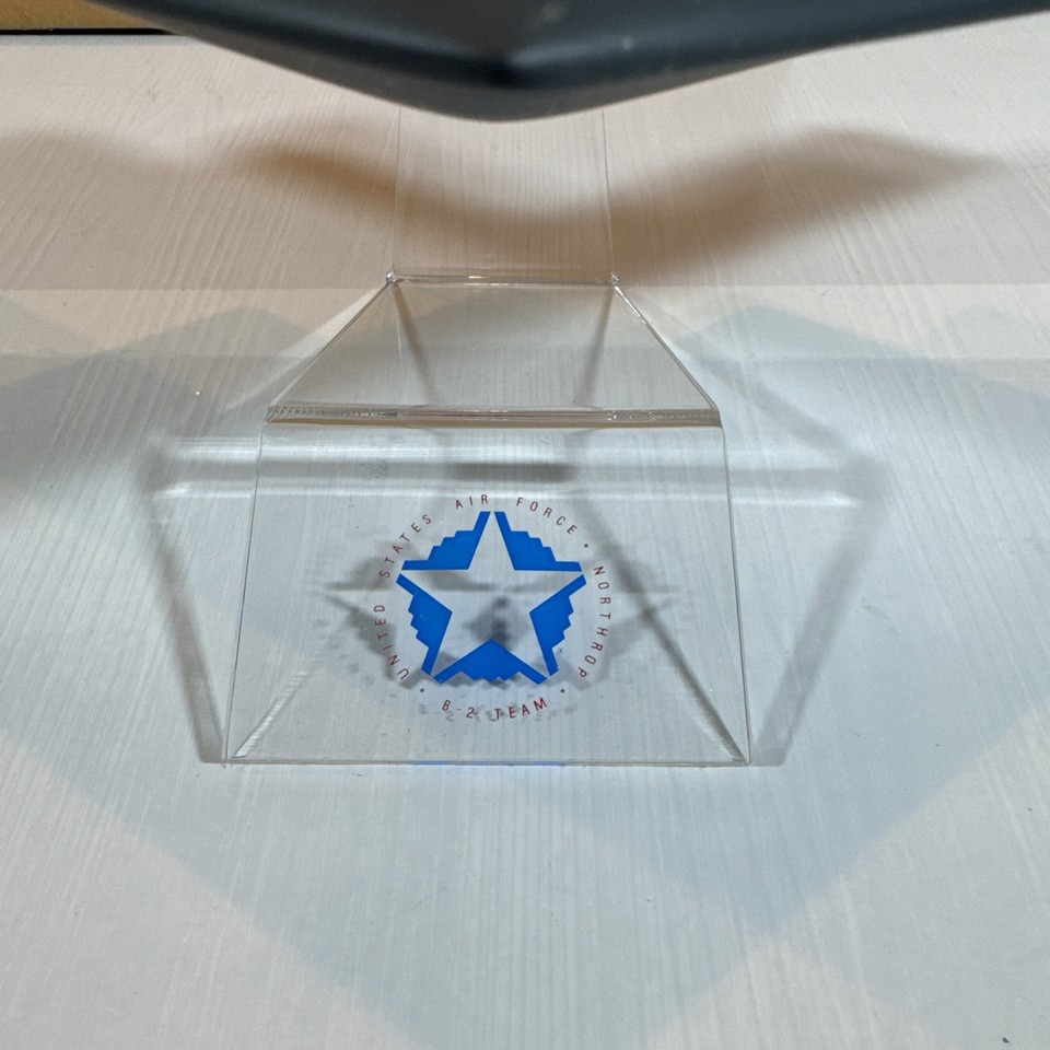 NORTHROP GRUMMAN B-2 Spy Plane Jet Stealth Bomber Desktop Model | eBay UK