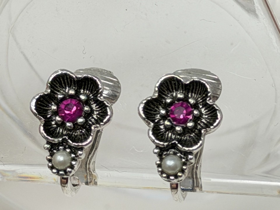 Vintage AVON 1974 Rosegay Silver Tone Rhinestone Faux Pearl Flower Clip ...