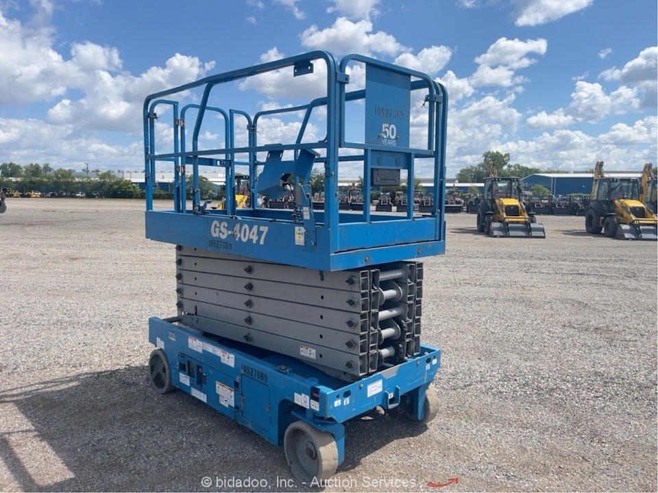 2016 Genie GS-4047 40' Electric Scissor Lift Man Aerial Platform 24V ...