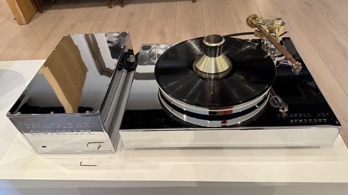 Triangle Art TriangleArt Symphony Turntable with Osiris Tonearm ...
