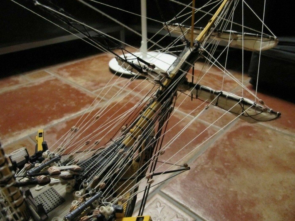 Heller HMS Victory 1:100 - set of 730 pcs CNC Walnut blocks for rigging ...