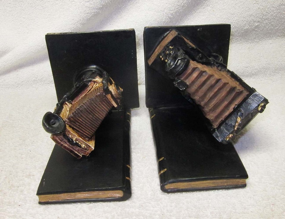 TWO Antique/Vintage Bellows Camera BOOKENDS Book Ends. Heavy Sculptured ...