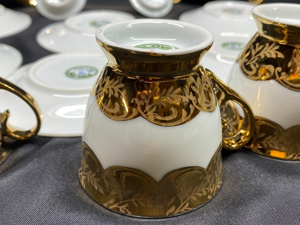 17 Piece Set ~ Polovi Germer Brazil ~ Teapot, Creamer, Sugar, (6) Cups ...