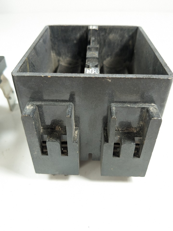 Square D FSP-260 60 Amp Fuse Block And Box FSP 260 Pullout Pull Out | eBay