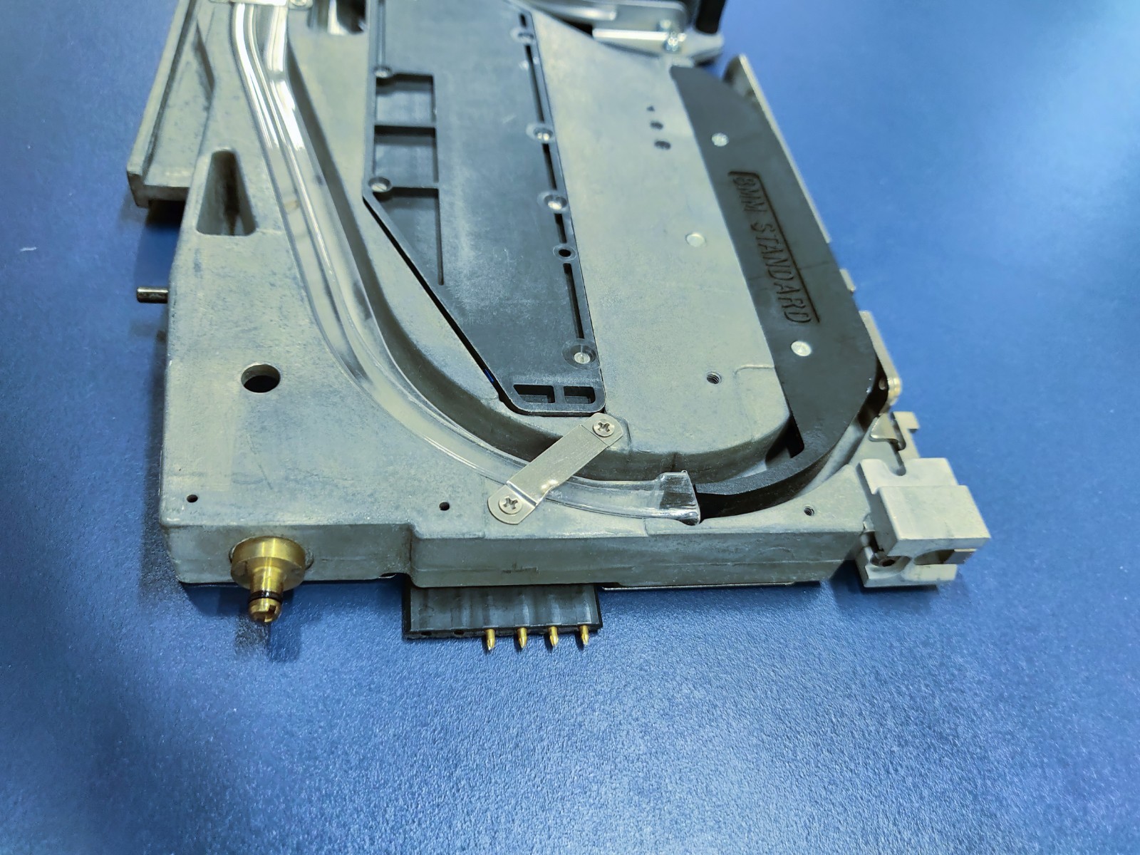 UIC Universal Instruments 8mm x 8mm Tape Feeder Standard | eBay