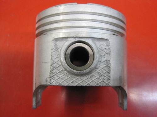 NOS Badger piston P2655 STD 75-80 Toyota 2.2L Hi-lux pickup celica 20R ...