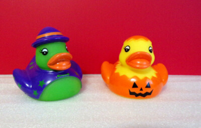Pair of Rubber Ducks WITCH WIZARD and PUMPKIN Halloween Costume Toy ...