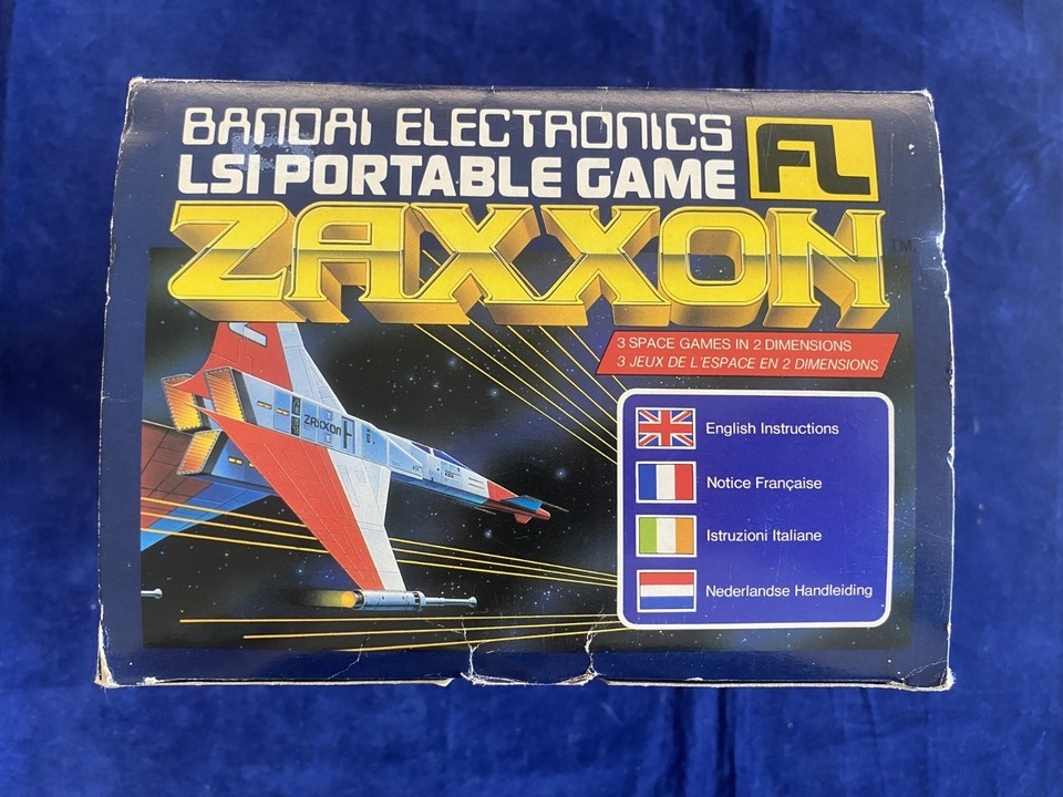 Bandai Zaxxon Tabletop handheld lcd lsi game & watch European Version ...