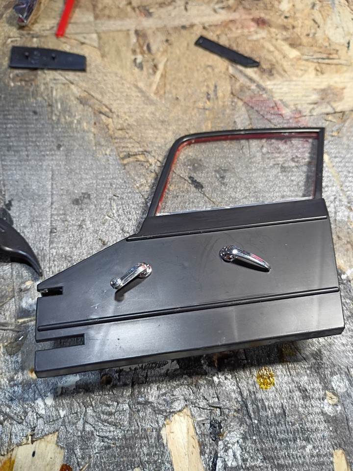 Vintage Monogram Jaguar XKE Coupe 1/8 Scale Large Model Kit #2612 | eBay