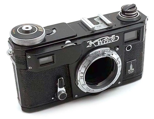 Soviet Arsenal Kiev-4AM BLACK Moscow Olympiad 1980 35mm RF camera BODY ...