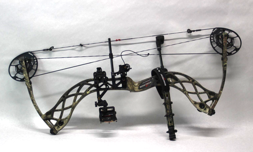 Bowtech Carbon Zion Left Handed Compound Bow - 70LB Draw Weight ...