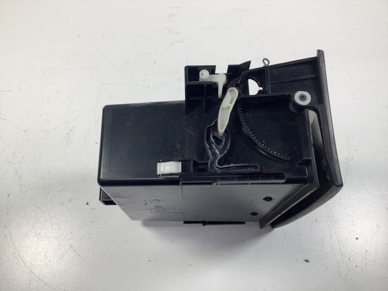 06-08 ACURA TSX UPPER CENTER CONSOLE STORAGE COMPARTM. CUBBY 77285-SEC ...