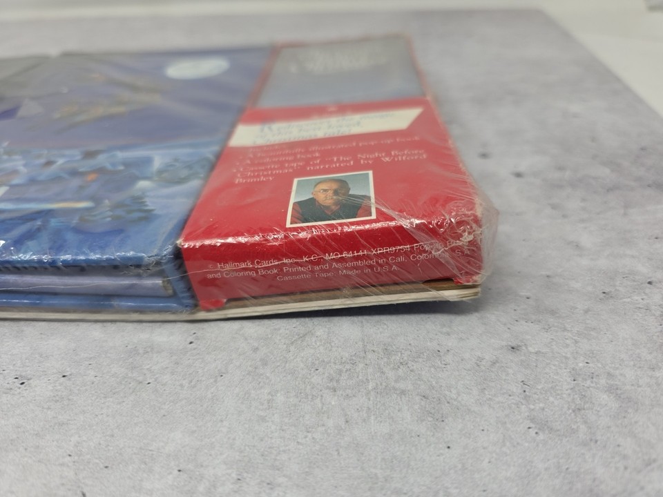 Hallmark Pop-up Book The Night Before Christmas Narrated by Wilford ...