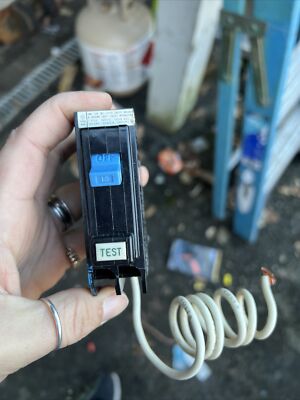 GFCB115 - BRYANT 15A AMP 1P POLE 10kA@120V GFCI PLUG ON GFCB BREAKER ...