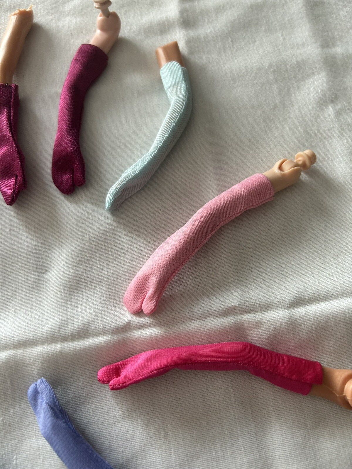 Fit BARBIE DOLL GLOVES 40+colors CHOOSE 1 Pr ONLY 🦋 | eBay