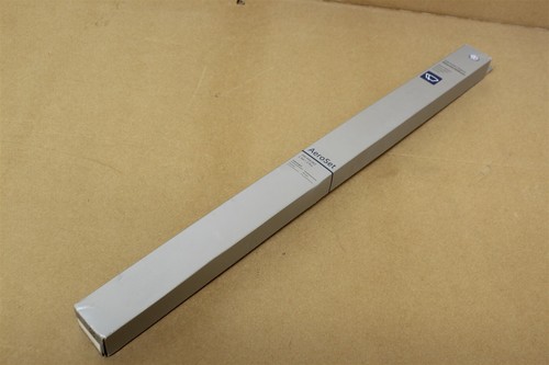 VW Touareg 2011-18 NON UK LHD Pair of Front Wiper Blades 7P0998002 New ...