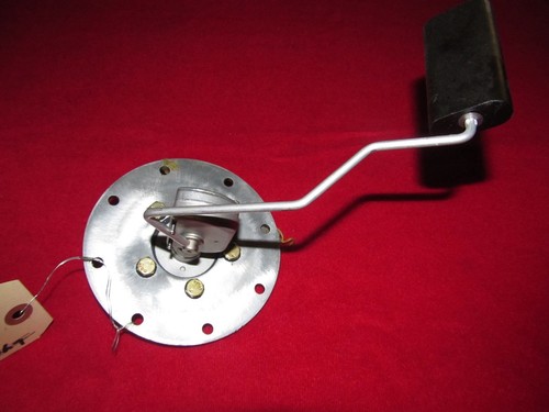 Beechcraft Duchess Fuel sender transmitter 8130-3 RH inbd 105 389012-9 ...