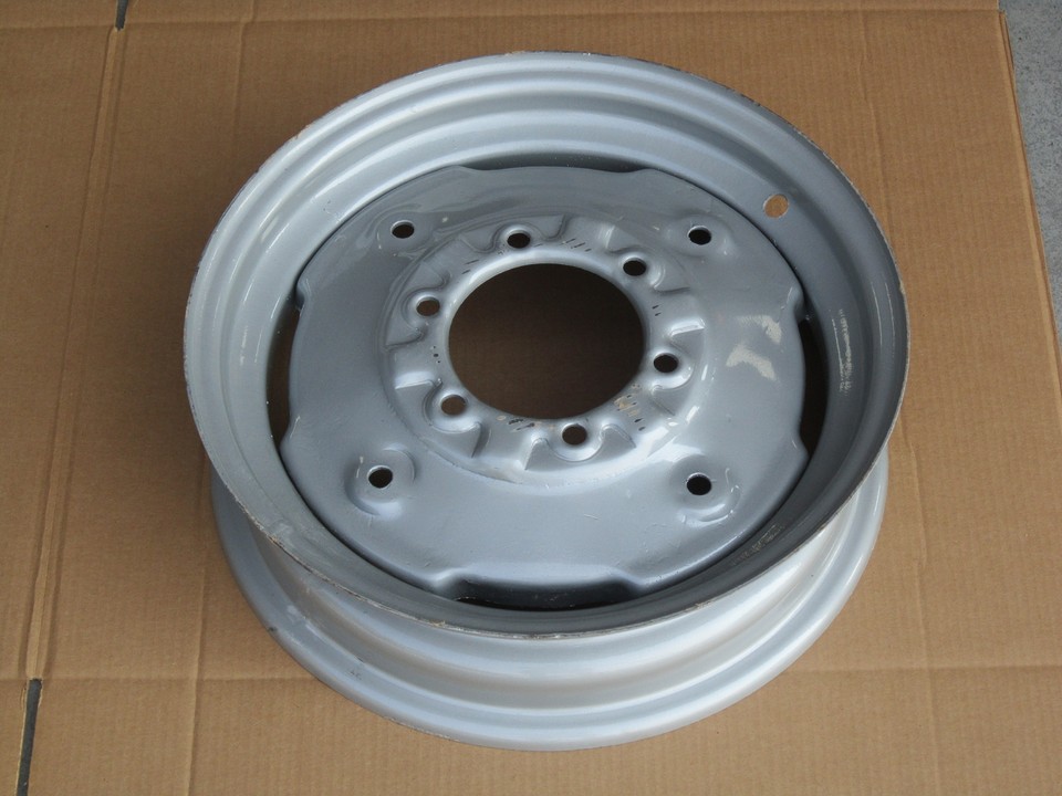 2 WHEEL RIMS 4.5X16 FOR MASSEY FERGUSON MF 135 150 165 175 180 230 235 ...