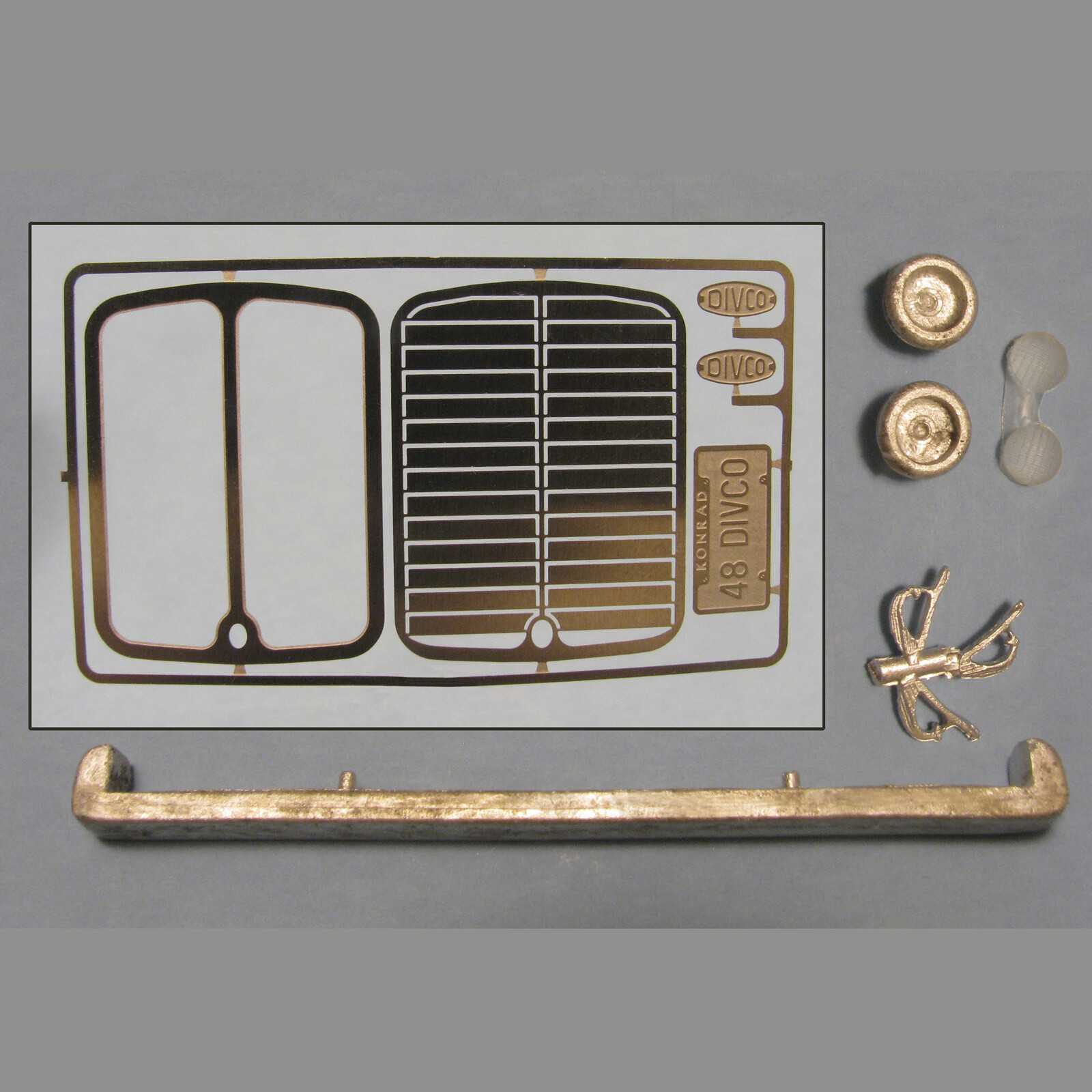 Jimmy Flintstone 1:25 scale resin 1948 Divco Chopped Delivery Slammer ...