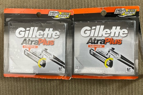 Gillette Atra Plus Refill Razor Blade Cartridges, 15 Count DAMAGED ...