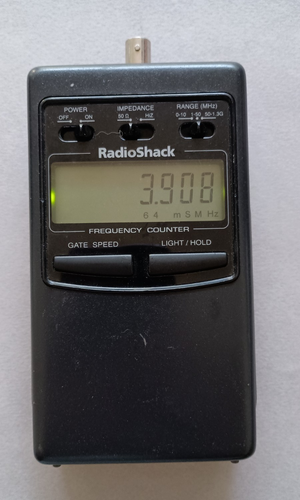 Radio Shack LCD RF Frequency Counter 22-306 (Powers up - Untested) | eBay