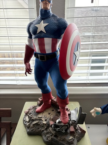 Sideshow Captain America Exclusive Premium Format Statue #339/875 | eBay