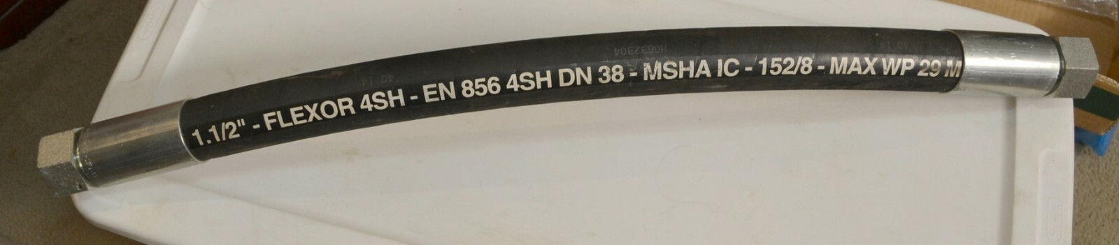 37” T4SH 1-1/2" Flexor 4SH EN 856 DN 38–MSHA IC–152/8 w/Ferrule ...