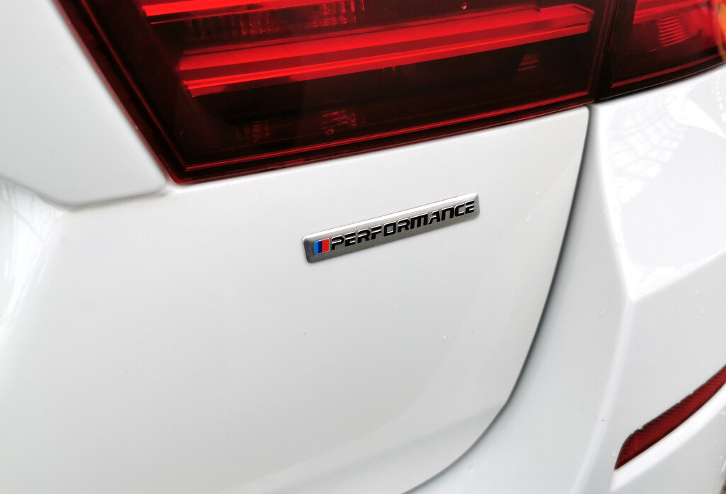 BMW M Performance Emblem aus Aluminium Sticker