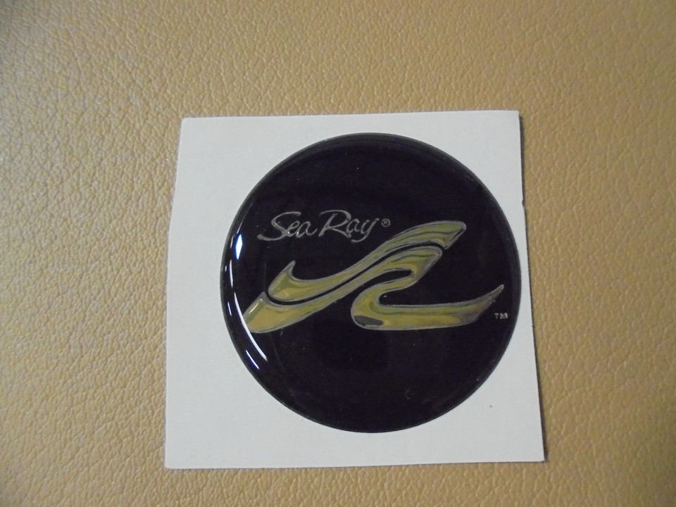 Sea Ray Steering Wheel Emblem with Gold Sea Ray Logo | 322909