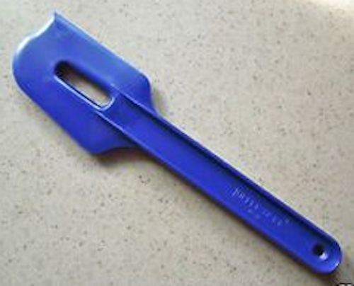 Tupperware 8" Paddle Spatula Mix Stir Whisk & Scraper Gadget Bold Blue ...