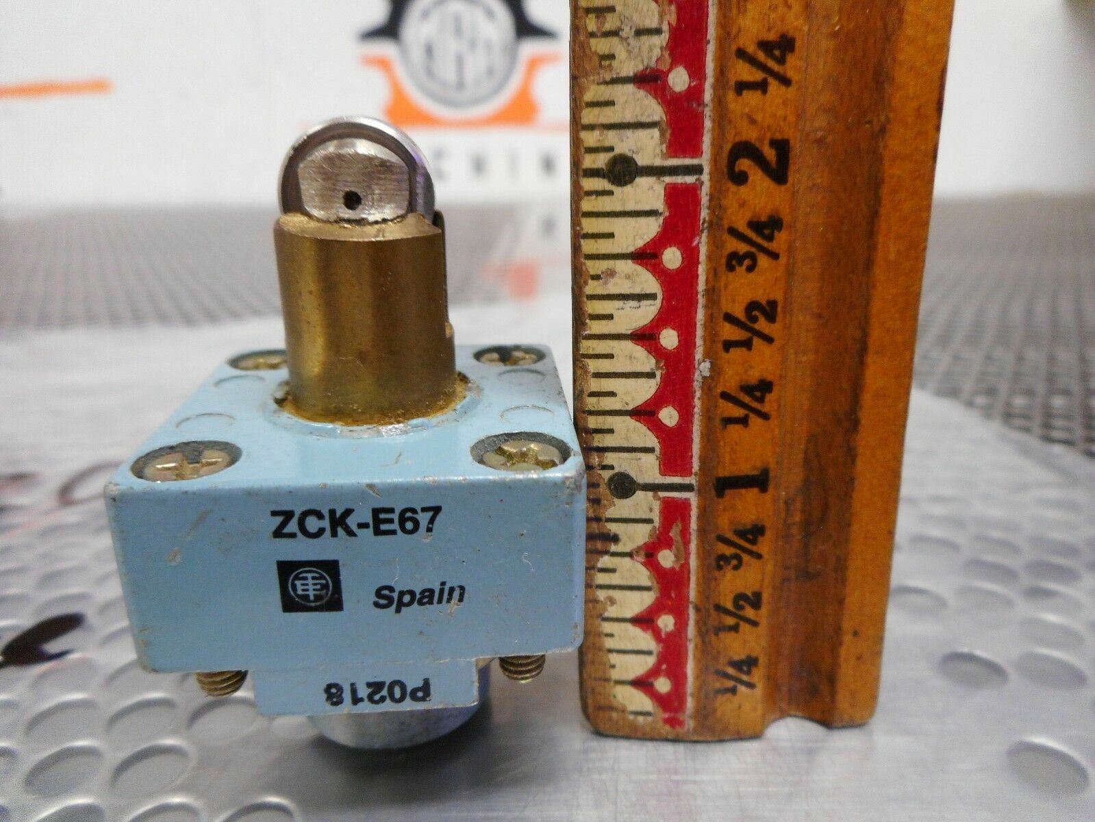 Telemecanique ZCK-E67 Limit Switches Used Nice Shape With Warranty (2 ...