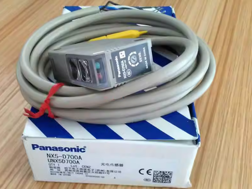 ONE NEW Panasonic SUNX NX5-D700A UNX5D700A Photoelectric Switch Sensor ...