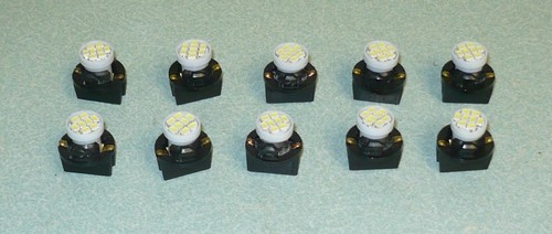 10 NEW PACHISLO SLOT MACHINE LED LIGHTS WITH BASES REPLACE TYPICAL #400 ...