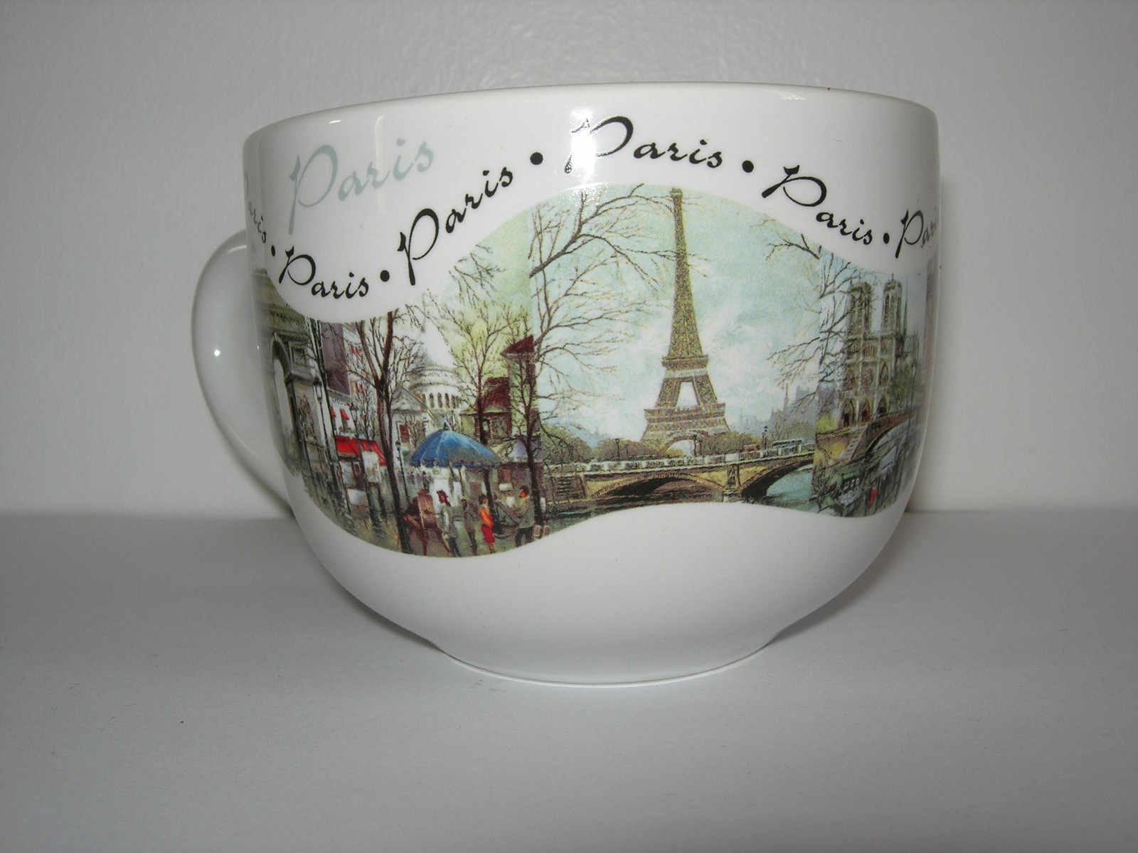 2 MUGS BOLS TOUR EIFFEL TOWER PARIS FRANCE MONUMENT CHOPES SOUVENIRS ...