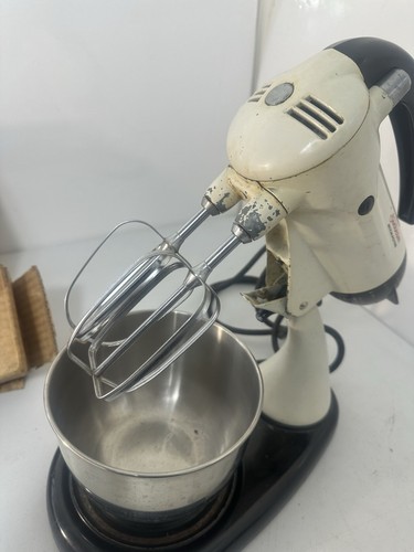 Vtg Sunbeam Mixmaster 2360 12-Speed With Meat Grinder No 9 Power ...