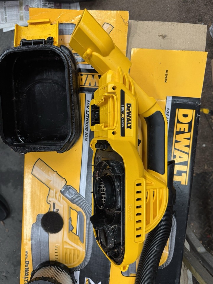Dewalt DCV517 18V Battery-Powered Hoover Vacuum Cleaner Unit Only | eBay UK