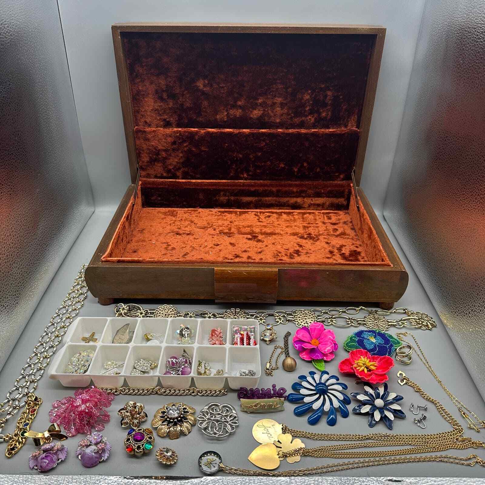 Vintage Wooden Jewelry Box w/ Huge Lot of Costume Jew… - Gem