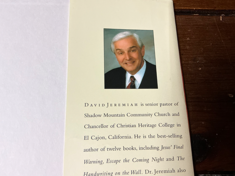 **SIGNED 1st Edition** DAVID JEREMIAH ** A Bend in the Road ** (2000 HC ...