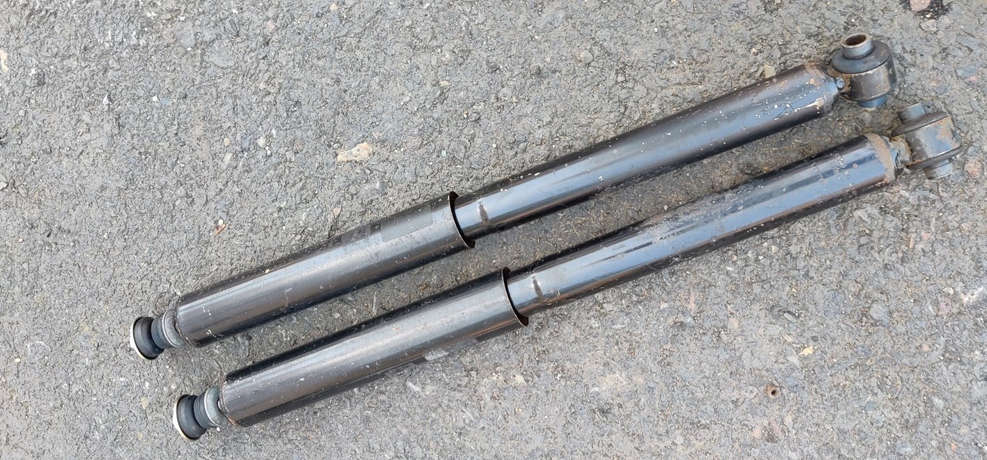 04 05 06 GTO Factory Original Rear Shocks GOOD USED PAIR LOW MILE | eBay