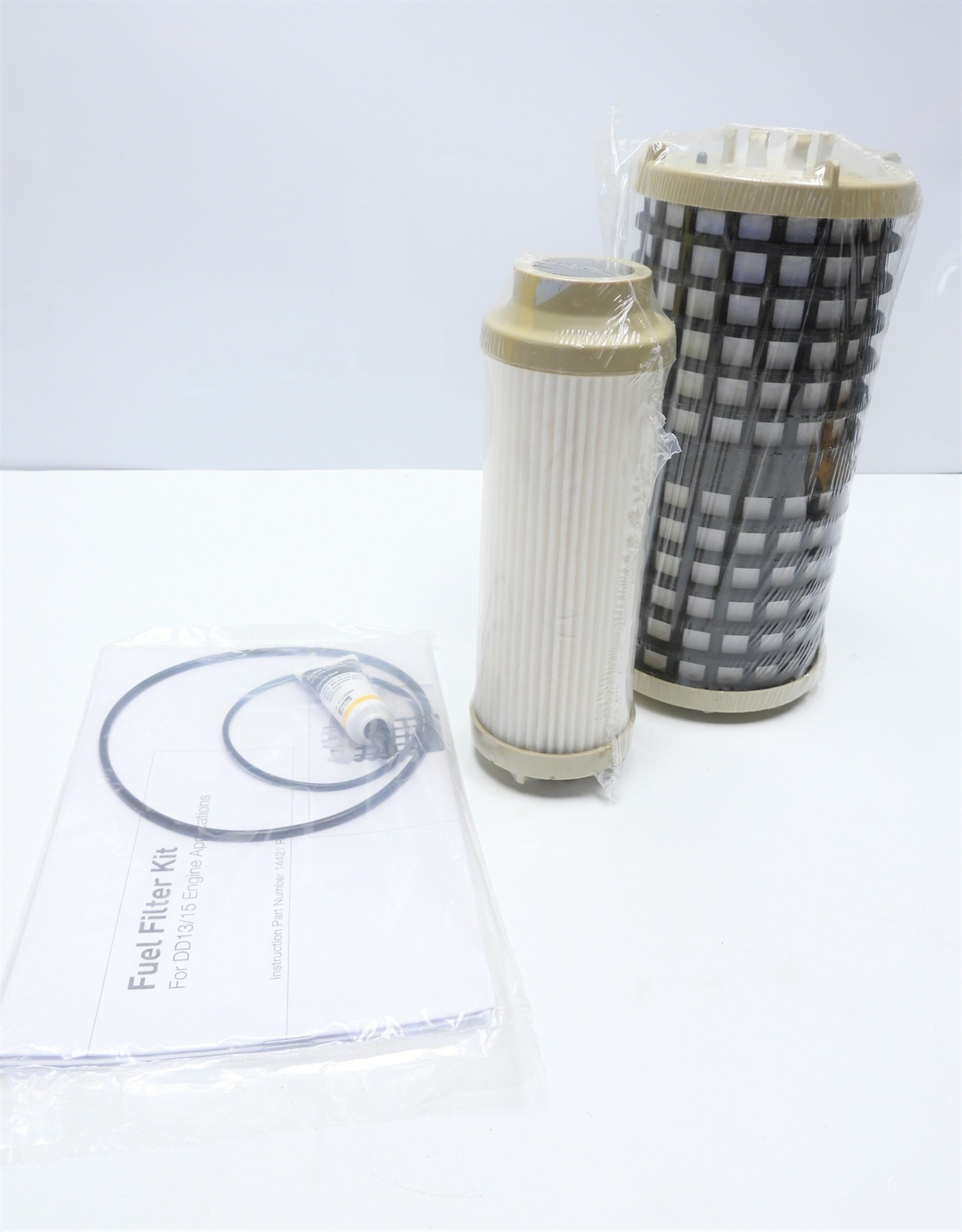 DONALDSON P550954 - Fuel filter cross reference