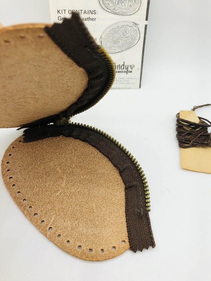 Tandy Leather DIY Kit Coin Pouch Kit Rose Embossed Zipper Closure | eBay