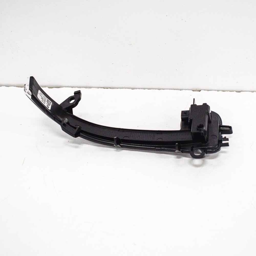 BMW X2 F39 Flügelspiegel Blinker rechts 63137461786 7461786 NEUES ...