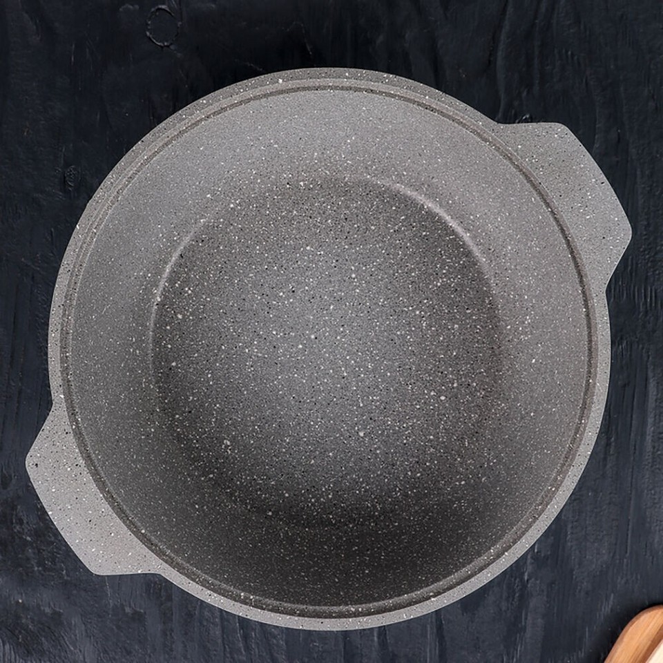 3.2 qt Kukmara Non-Stick Braiser w/Glass Lid, Calderon Dutch Oven ...