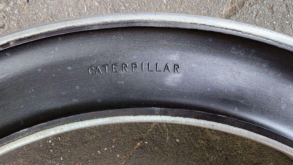 CAT Caterpillar 8T-0208 Pivot Shaft Seal OEM Genuine 247.4mm Inner Dia ...