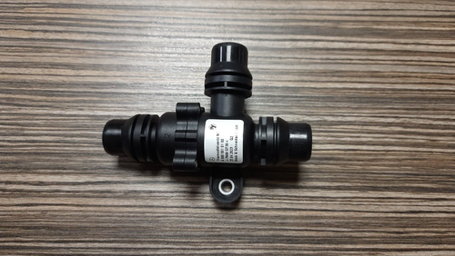 THERMOSTAT VALVE FOR MERCEDES A0005010100 | eBay
